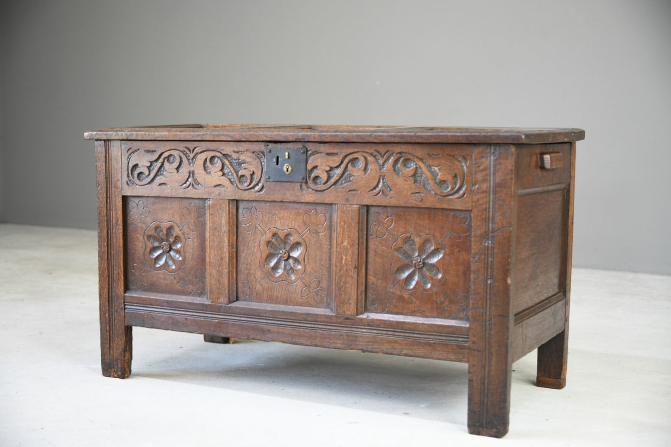 Antique 18th Century Oak Coffer – Kernow Furniture