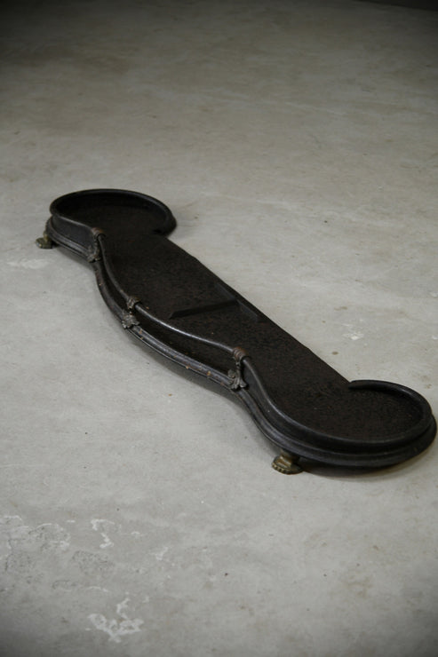 Antique Cast Iron Fire Fender – Kernow Furniture