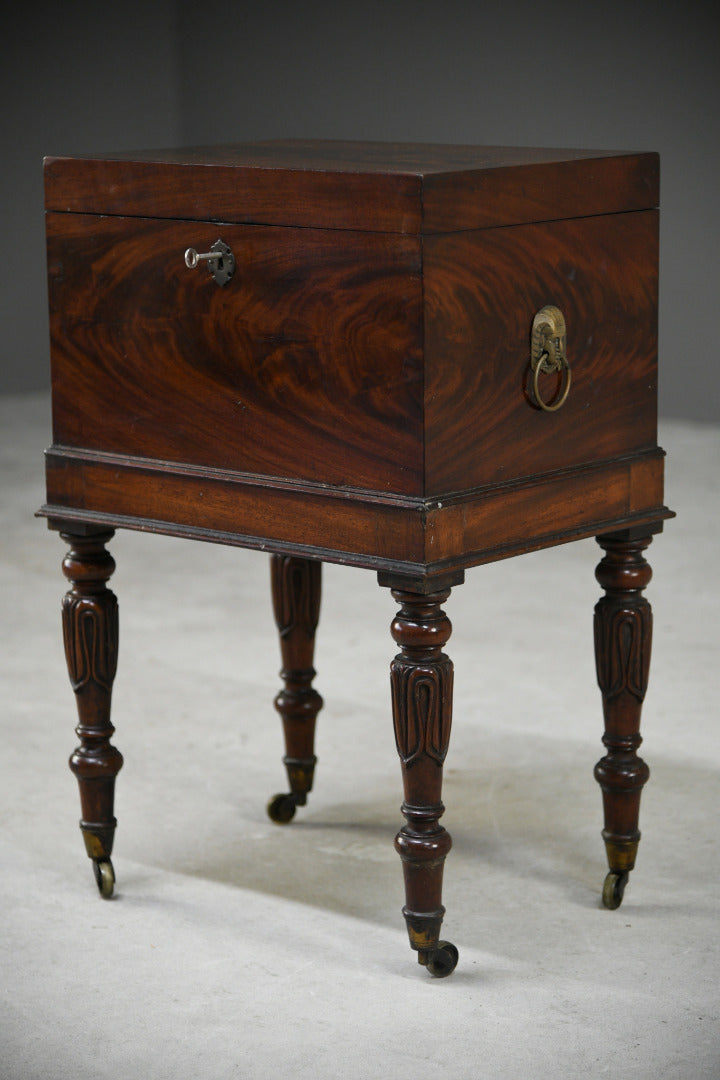 Georgian Mahogany Cellarette – Kernow Furniture