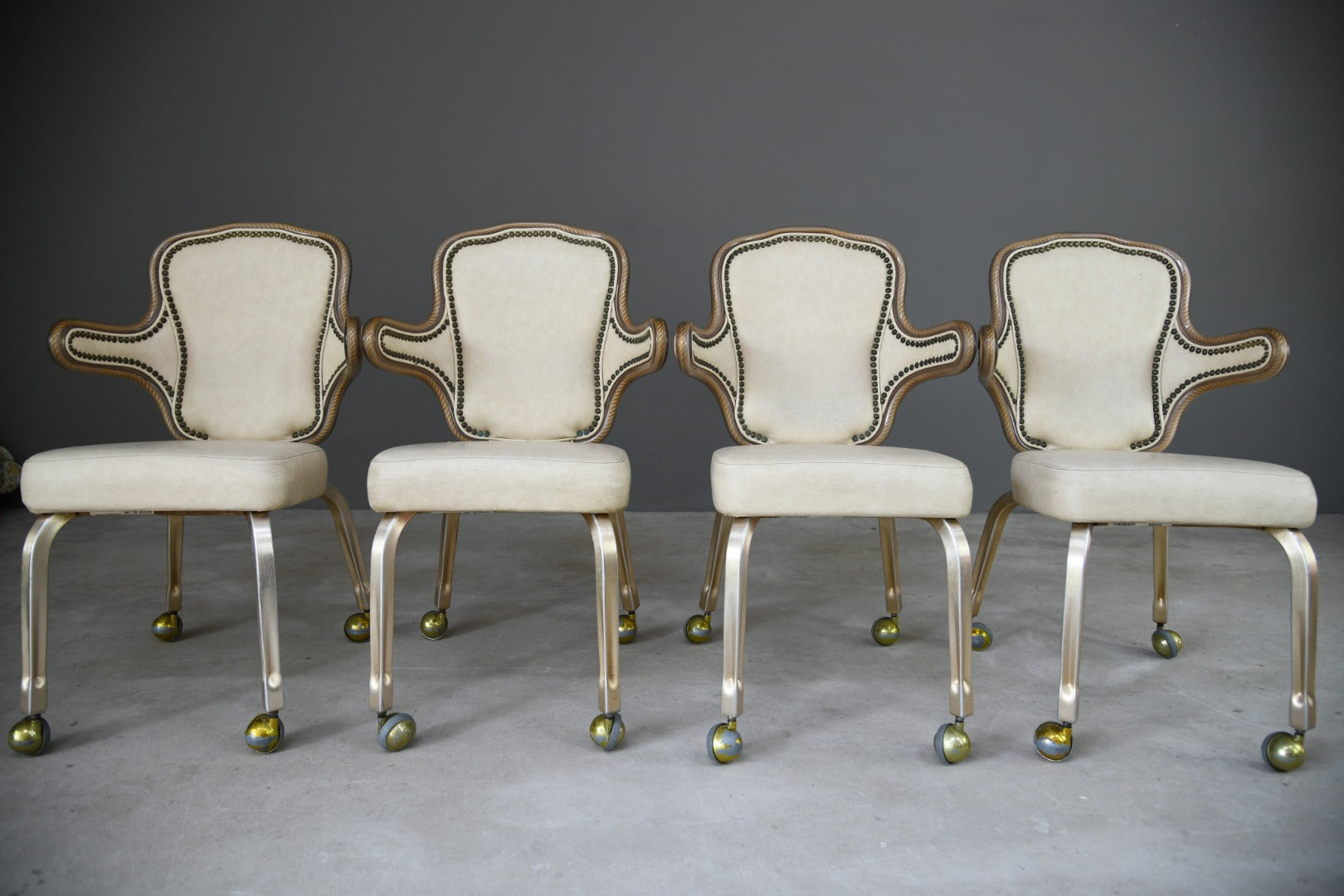 Set 4 Gasser Chair Company Inc – Kernow Furniture