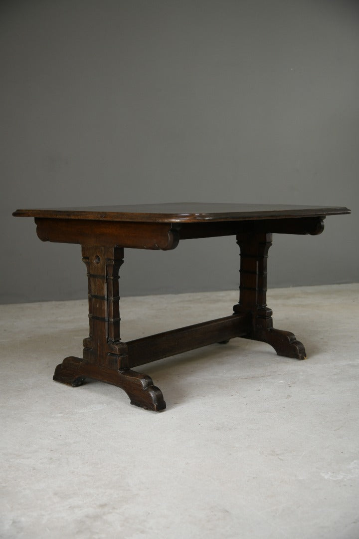 Antique Gothic Style Dining Table – Kernow Furniture