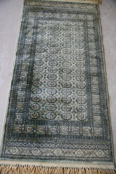 Vintage Eastern Style Rug – Kernow Furniture