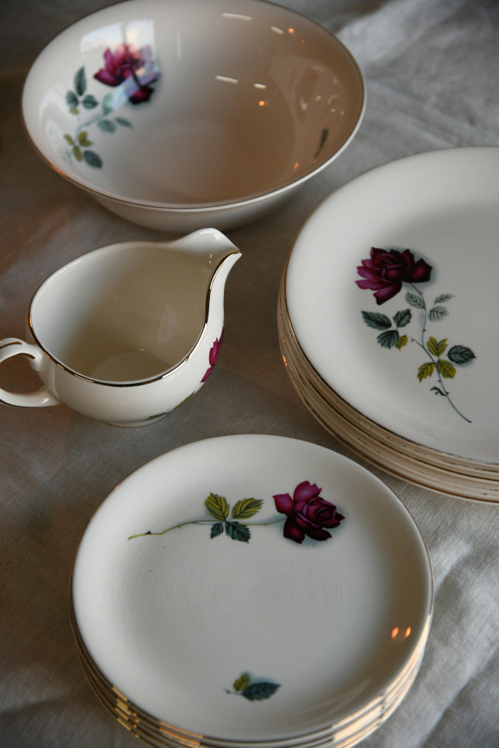 Alfred Meakin Realm Rose Part Dinner Set – Kernow Furniture