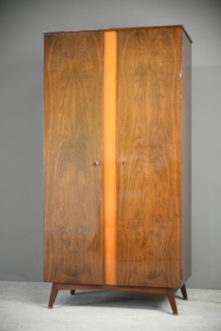 Retro Meredew Wardrobe – Kernow Furniture