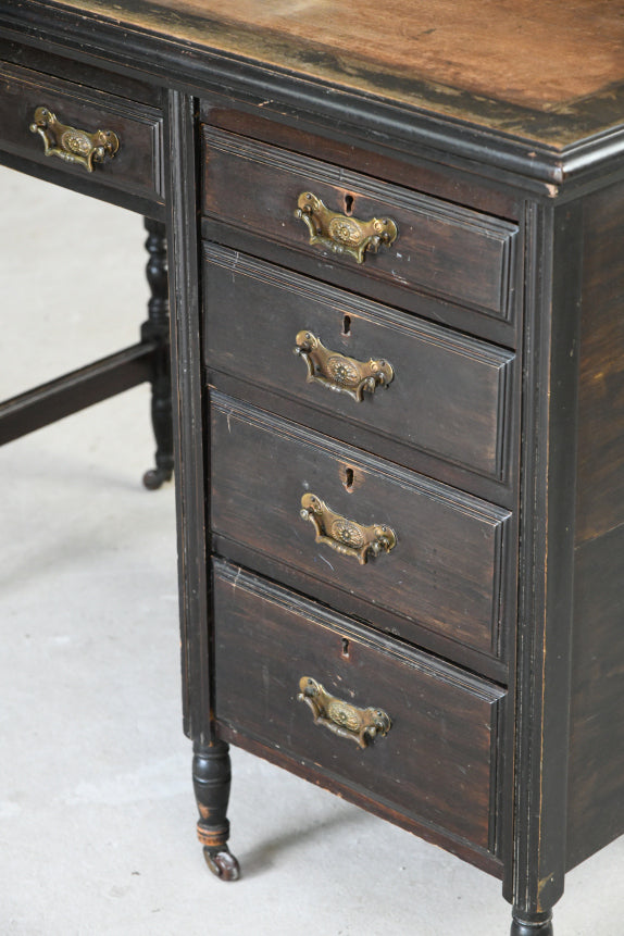Small Edwardian Desk – Kernow Furniture