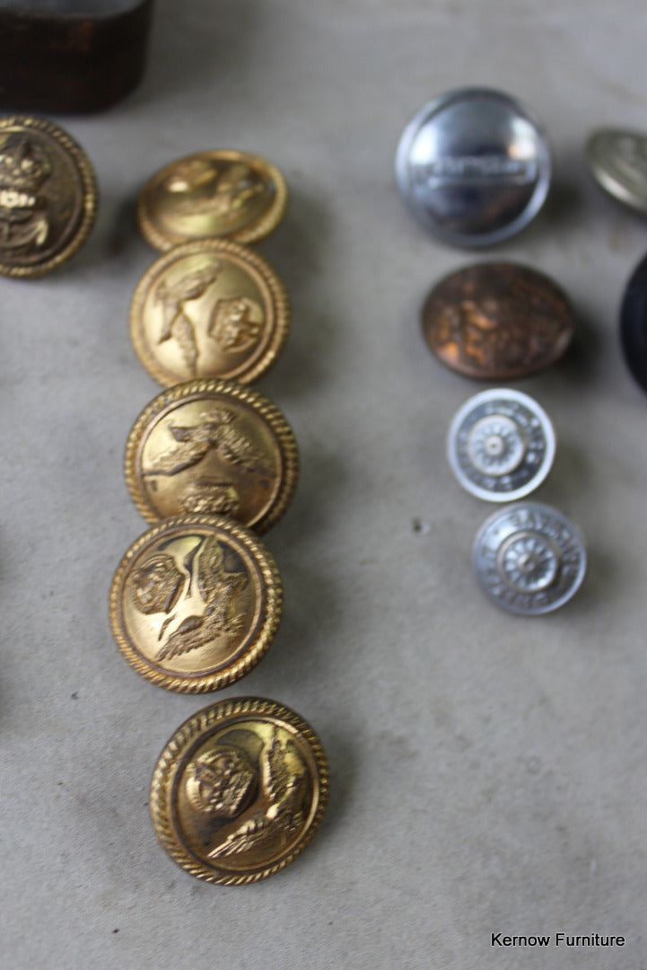 Vintage Tin of Assorted Railway Buttons – Kernow Furniture