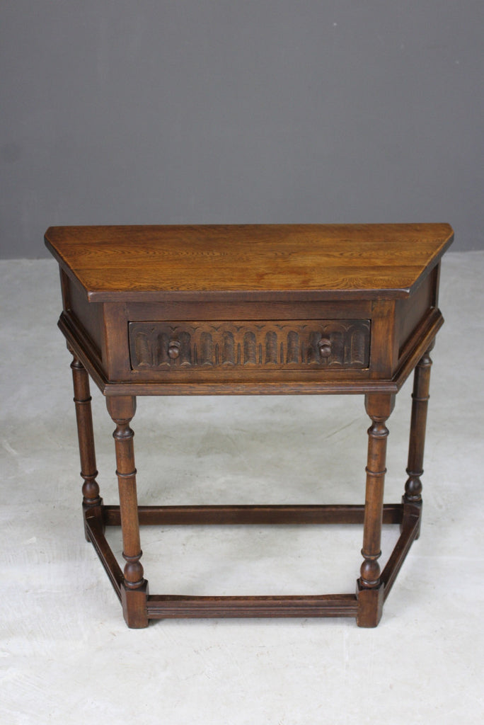 Bevan Funnell Reprodux Oak Table – Kernow Furniture