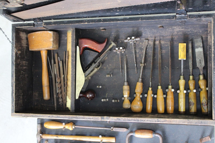 Vintage GTL Tool Box – Kernow Furniture