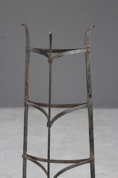 Cast Iron Pan Stand – Kernow Furniture