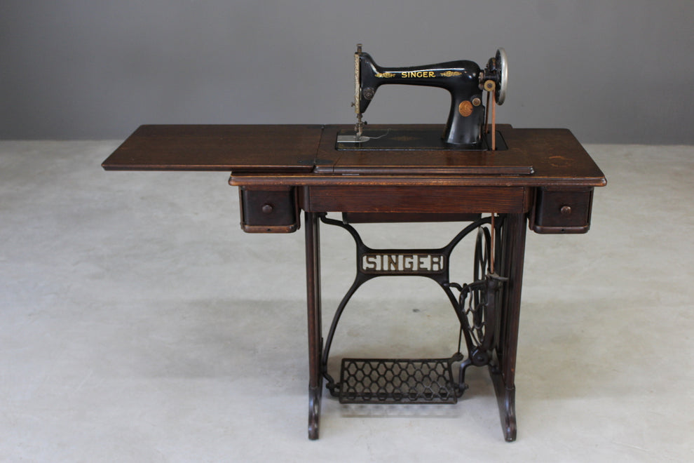 Singer Treadle Sewing Machine – Kernow Furniture