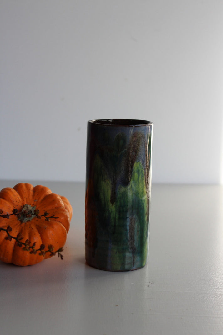 Guernsey Pottery Vase – Kernow Furniture