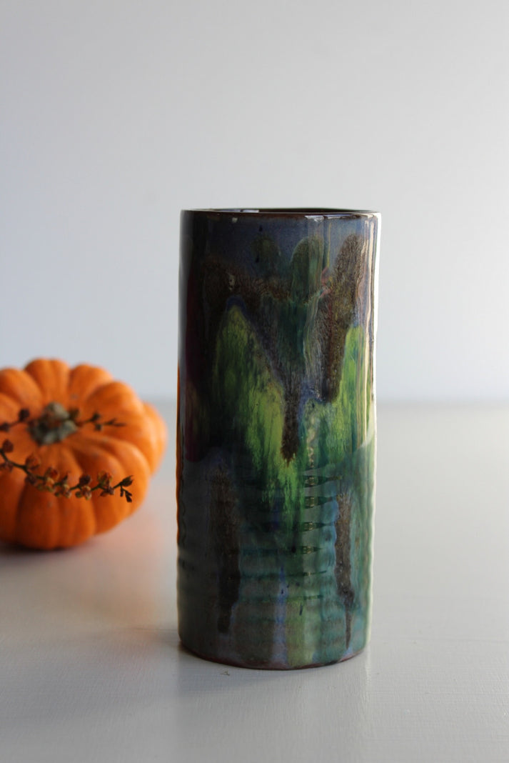 Guernsey Pottery Vase – Kernow Furniture