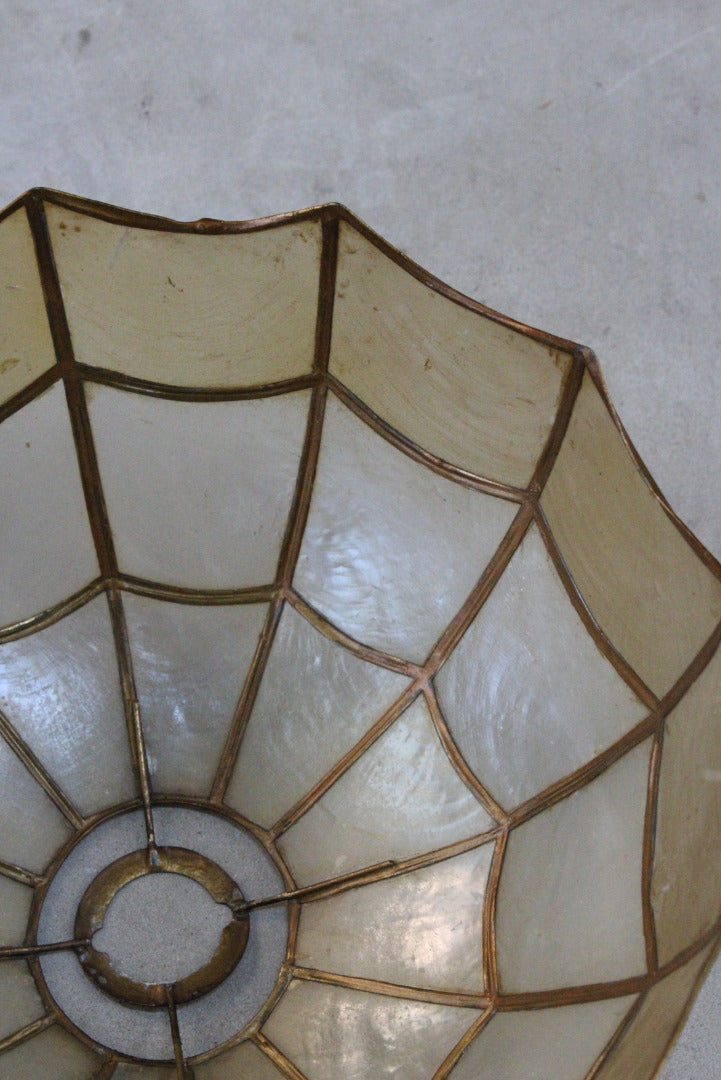 Retro Capiz Shell Lamp Shade – Kernow Furniture