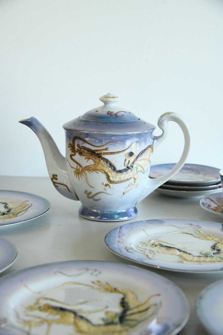 Japanese Teapot & Plates – Kernow Furniture
