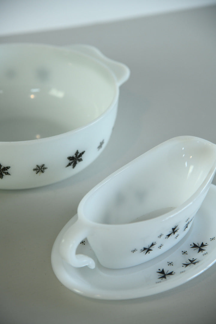 Phoenix Opalware Casserole – Kernow Furniture