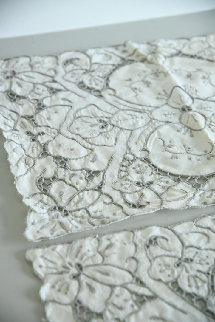 Pair Floral Cut Work Table Mat – Kernow Furniture