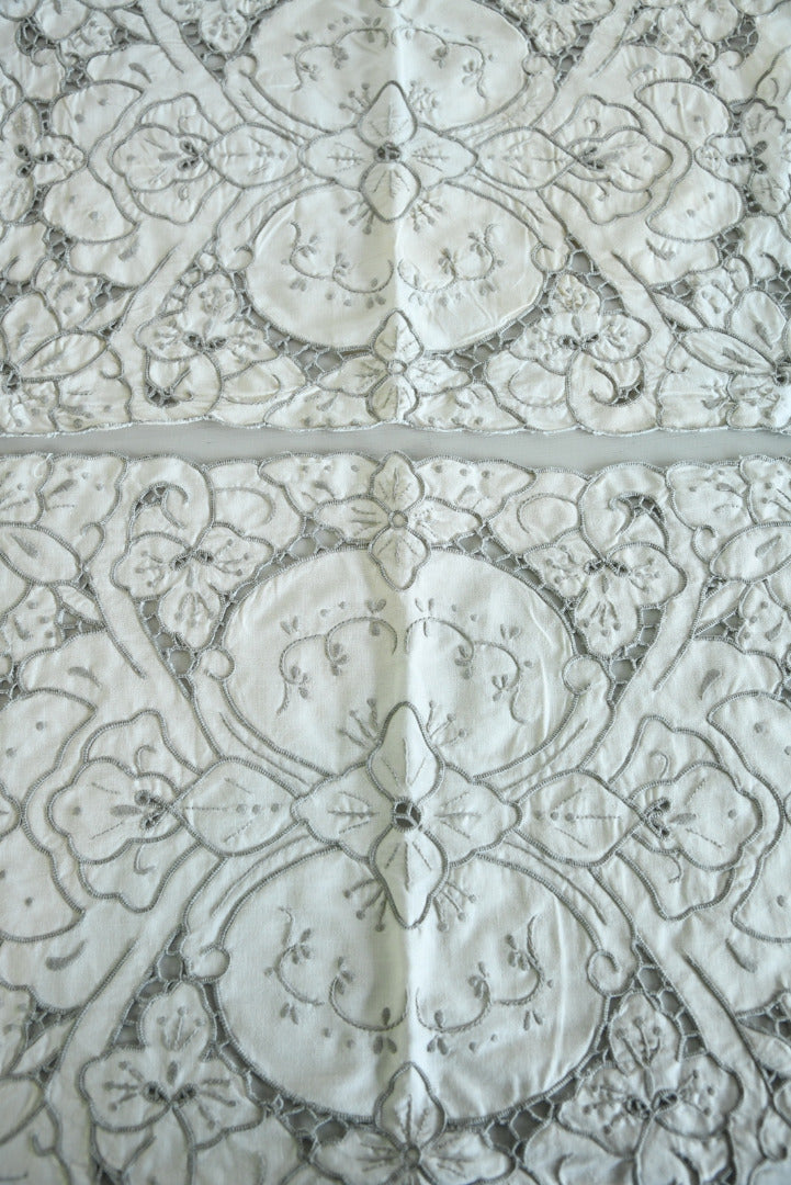 Pair Floral Cut Work Table Mat – Kernow Furniture